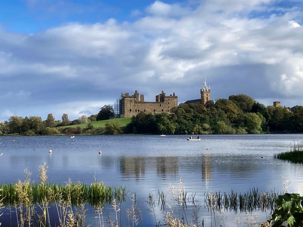 Linlithgow Loch - KeithDEdinburgh